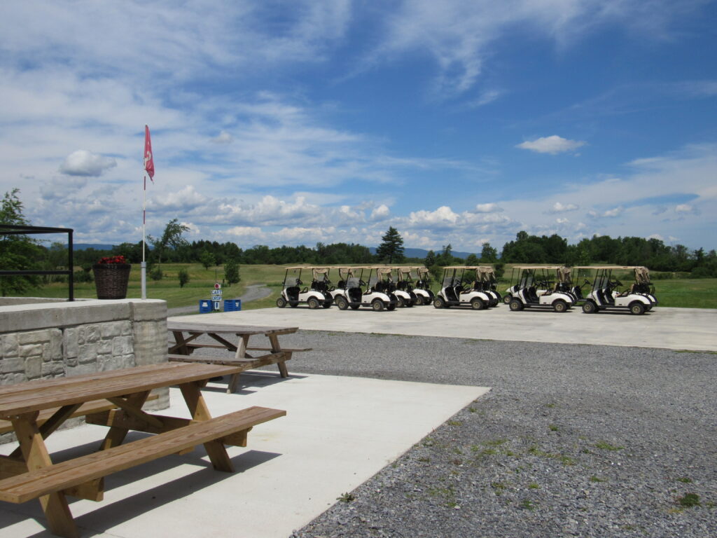 Take the afternoon – Hartford Greens Country Club
